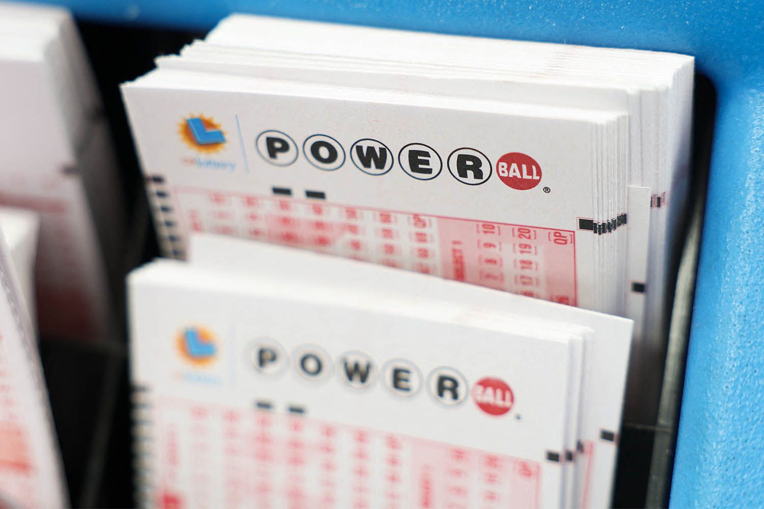 Single ticket wins $1.8 billion Powerball jackpot on Christmas Eve, the ...