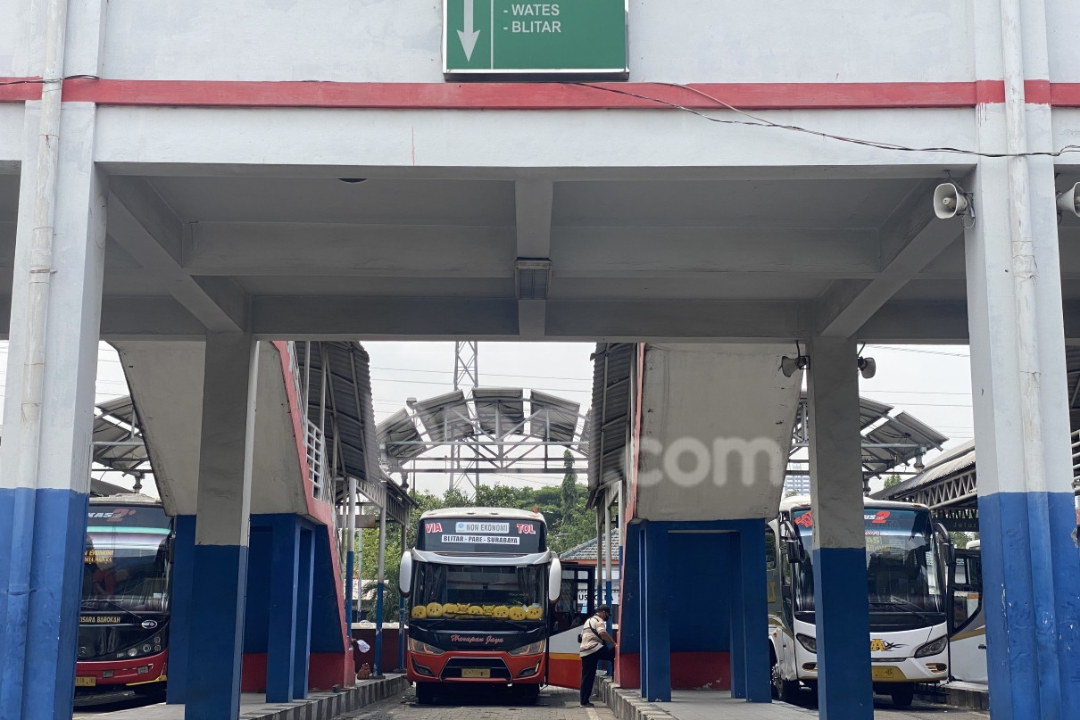 Libur Nataru, akses Terminal Bungurasih diberlakukan one way mulai besok