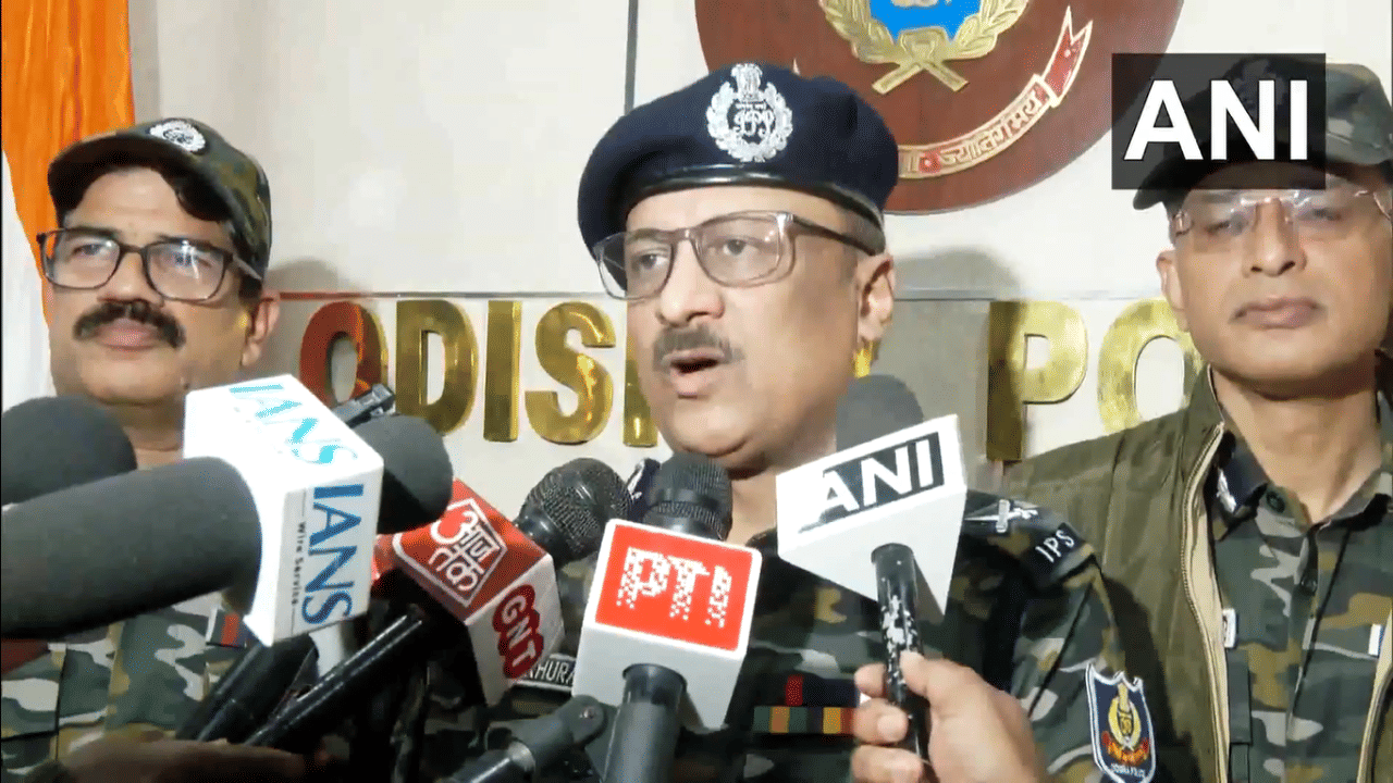 Top Maoist leader Ganesh Uike, who carried reward of Rs 1.1 crore ...