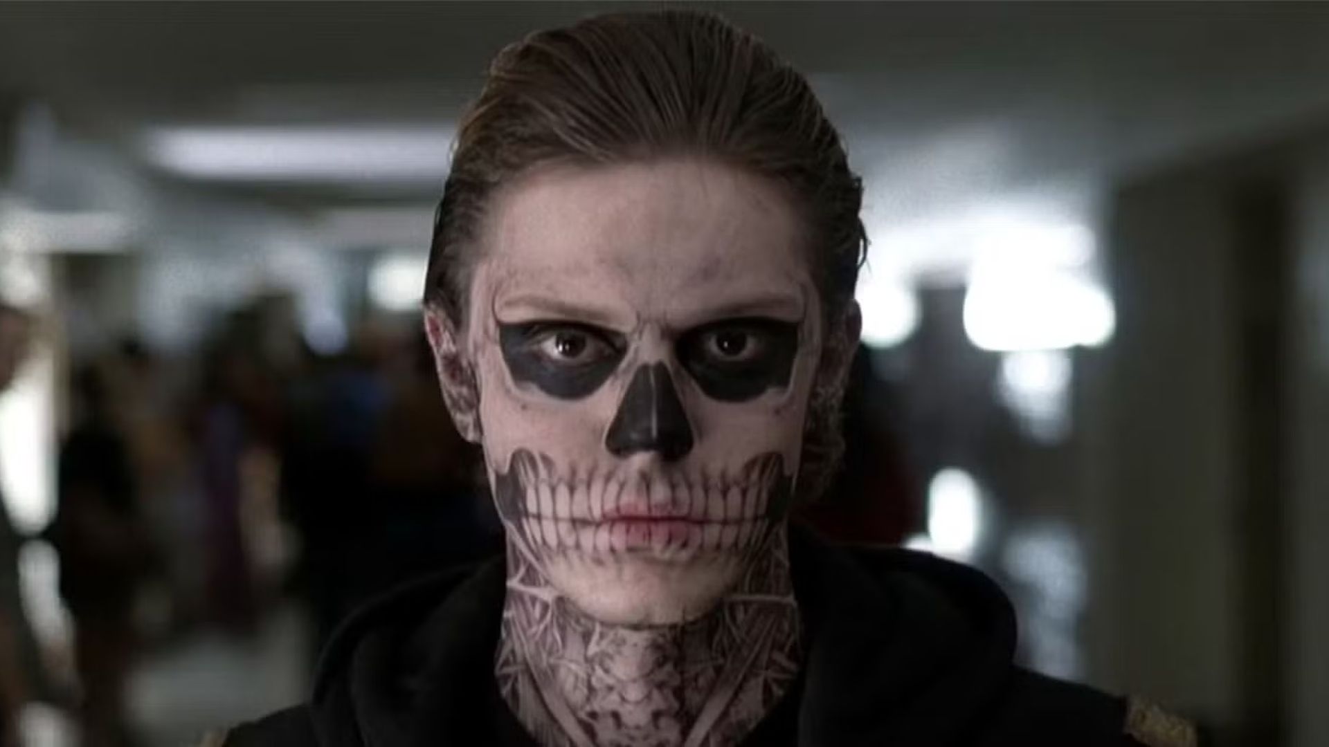 Upcoming thriller starring Evan Peters, The Beauty, will be the ...