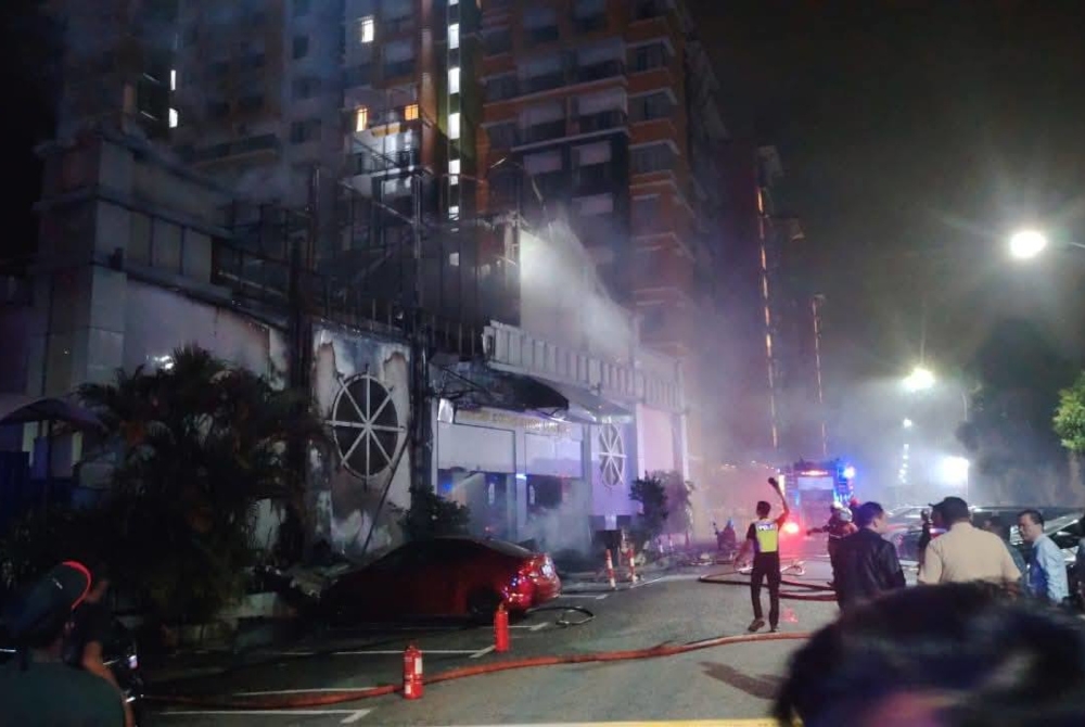Hotel banquet hall fire in Melaka forces guests to evacuate, one ...