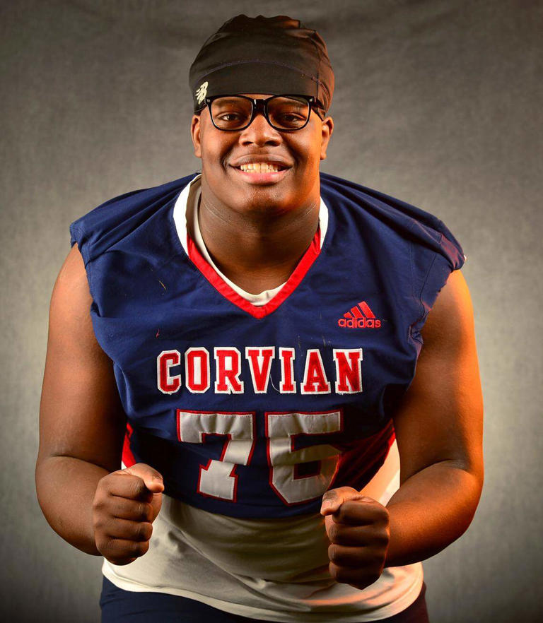 Meet the 2025 All-Observer high school football all-stars on defense