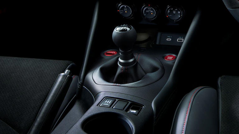 Nismo CEO offers manual fans some hope