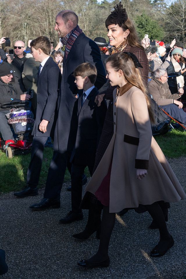 Prince George, Princess Charlotte and Prince Louis bring holiday cheer ...