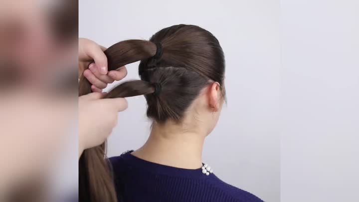 Elegant hairstyle idea for your inspiration