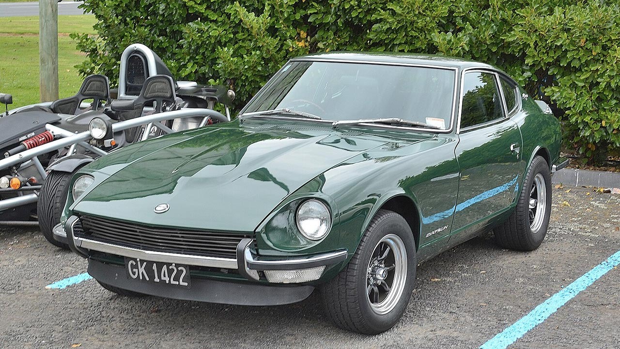 10 classic cars that hold their value better than expected