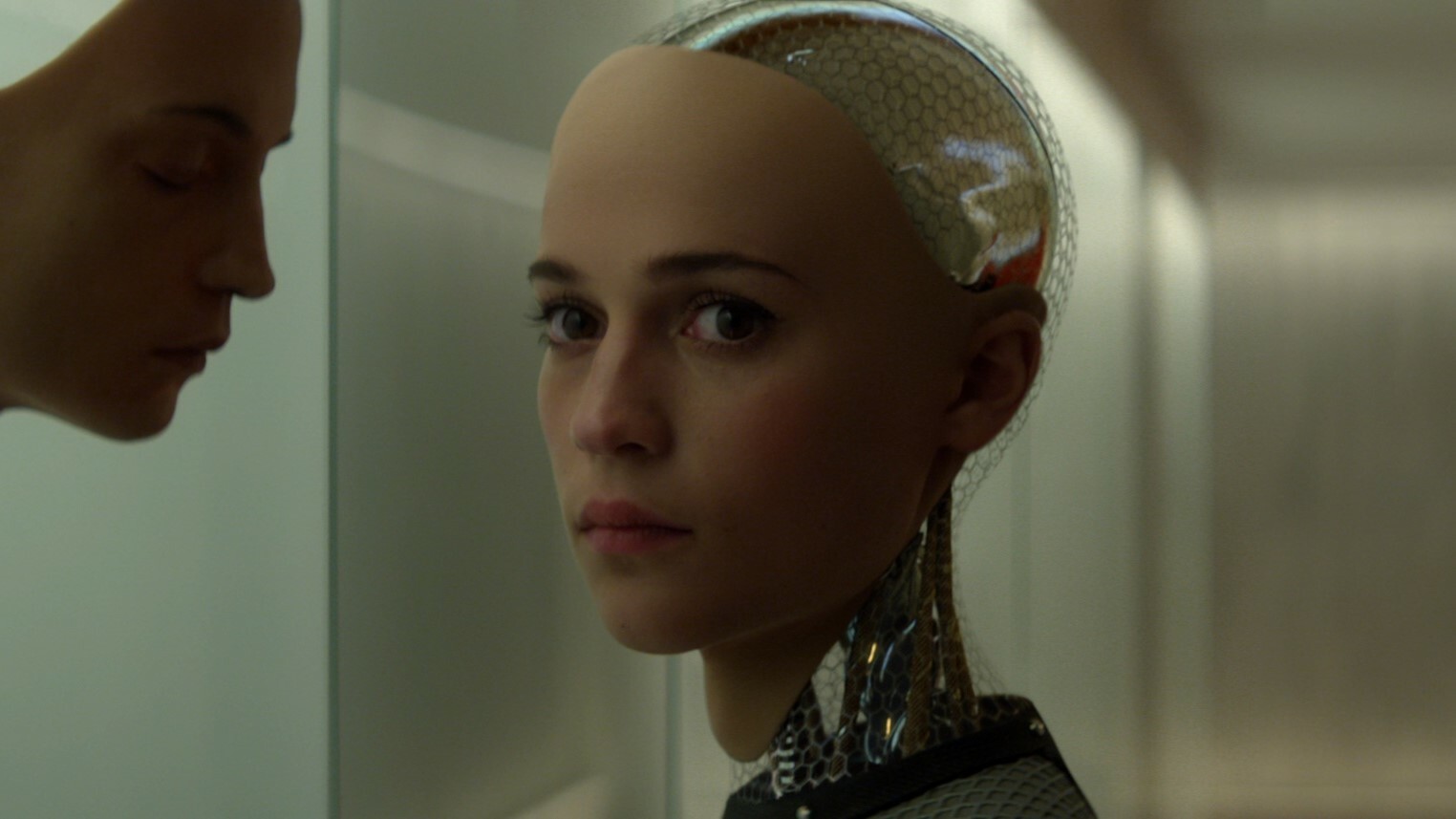 15 sci-fi movies you’re not allowed to dislike