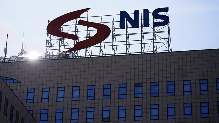 Elhárult egy nagy akadály a Mol elől, elérhető közelségbe kerültek a ...