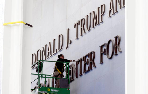 Host says he canceled Kennedy Center Christmas show after 'Trump' added ...