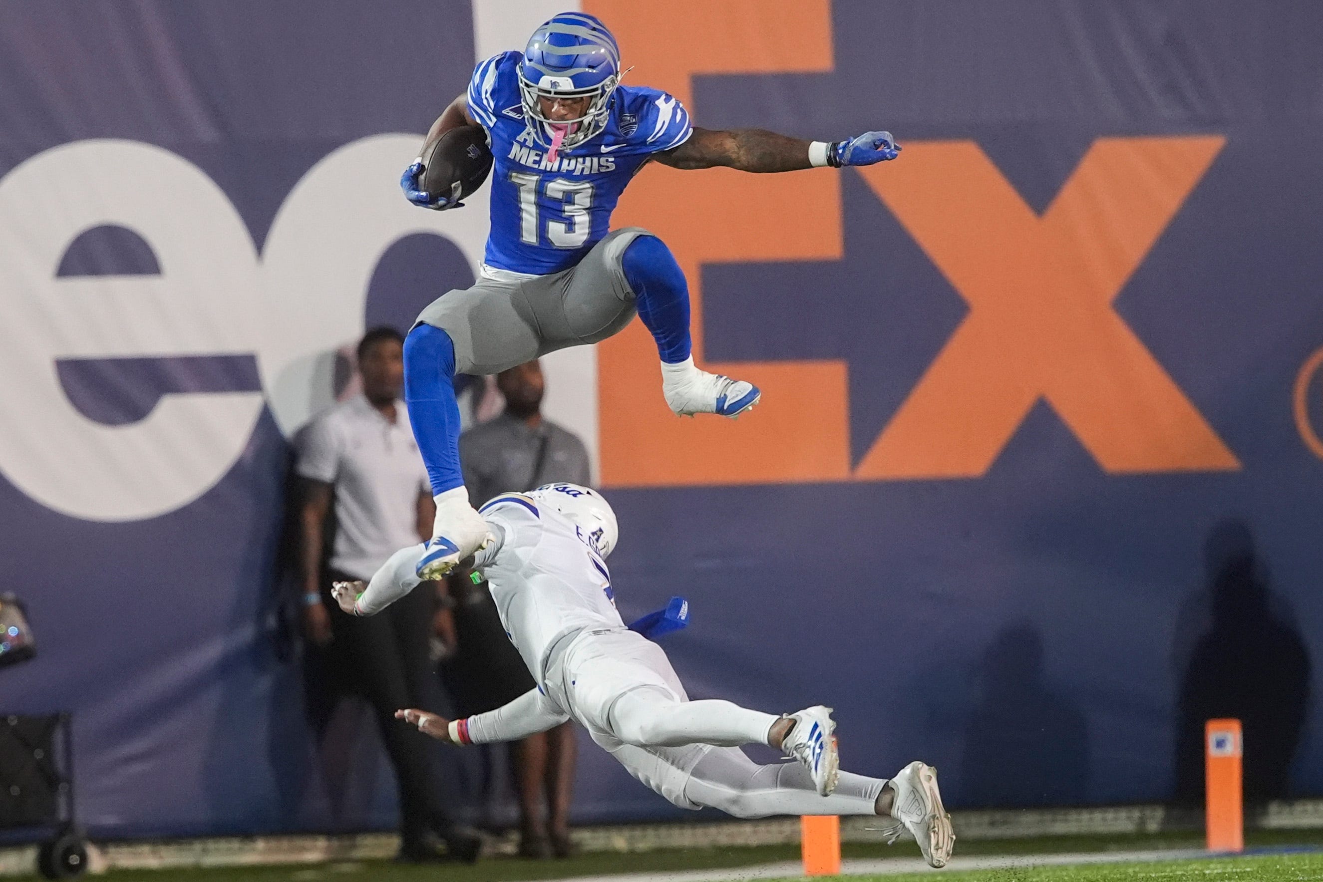 Memphis, FedEx announce deal for jersey patch sponsorship starting in ...