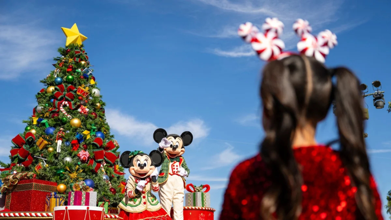 Christmas Day parade: Your guide to catching the 2025 Disney Parks ...