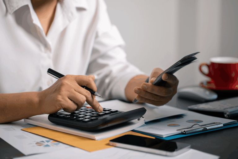 Your rights to time off and extra pay if you work over Christmas and ...