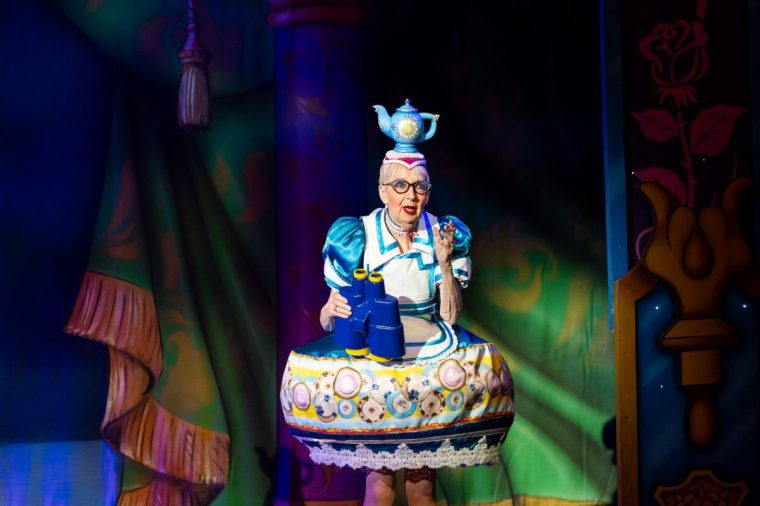 How I manage my money: Su Pollard’s biggest regret? Lending a friend £ ...