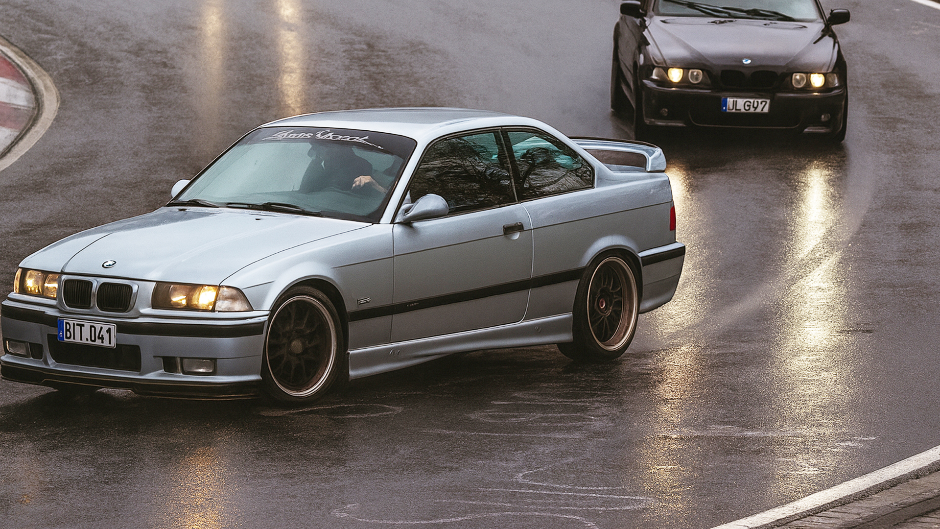 Rain turns the Nürburgring into a slip zone