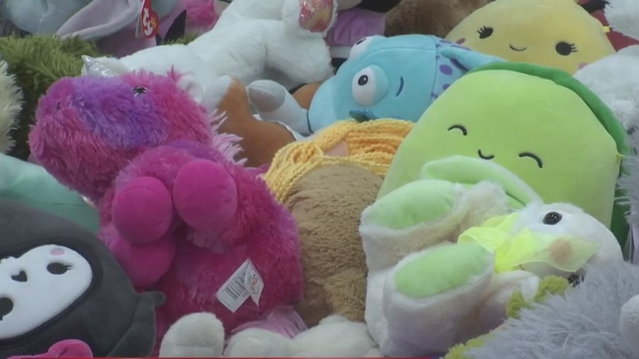 “Smiles and joy”: Young & Established hosts annual Christmas Eve toy drive