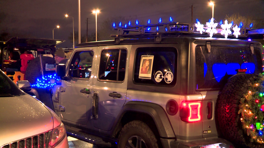Las Vegas Christmas Eve drive honors DUI crash victims on the Strip