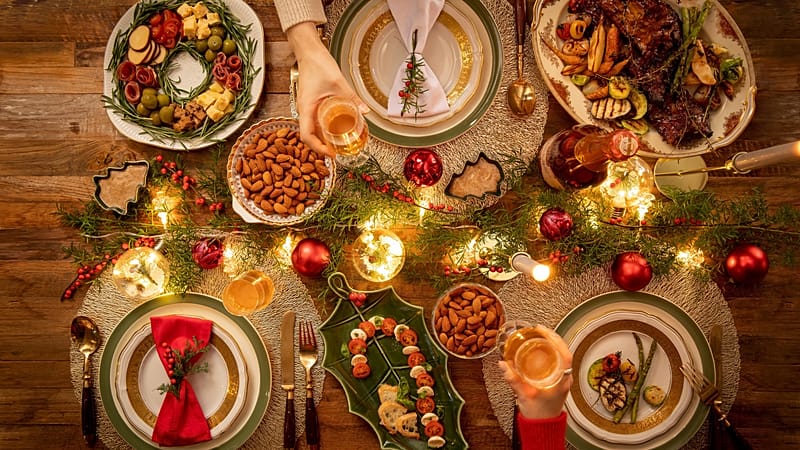 Essen ohne Schuldgefühle: Was Ernährungsexperten zu Weihnachten raten