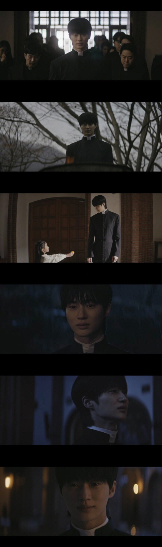 Byeon Wooseok's Christmas gift soon... Byun Wooseok, you're working so ...