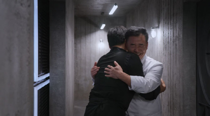'흑백요리사2' 감동엔 탈락이 없다…프렌치파파 "박효남 셰프님께 인생 배워"