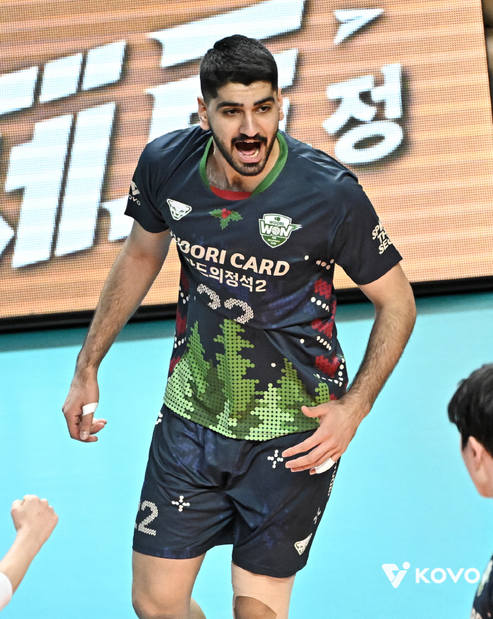 Rejuvenate your alien life! 6th place Woori Card, will a special gift ...