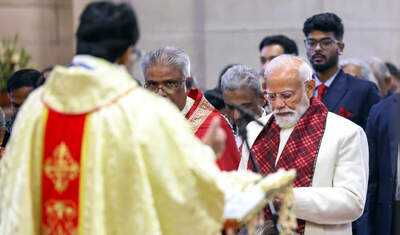 Prime Minister Modi celebrates Christmas with the Christian community ...