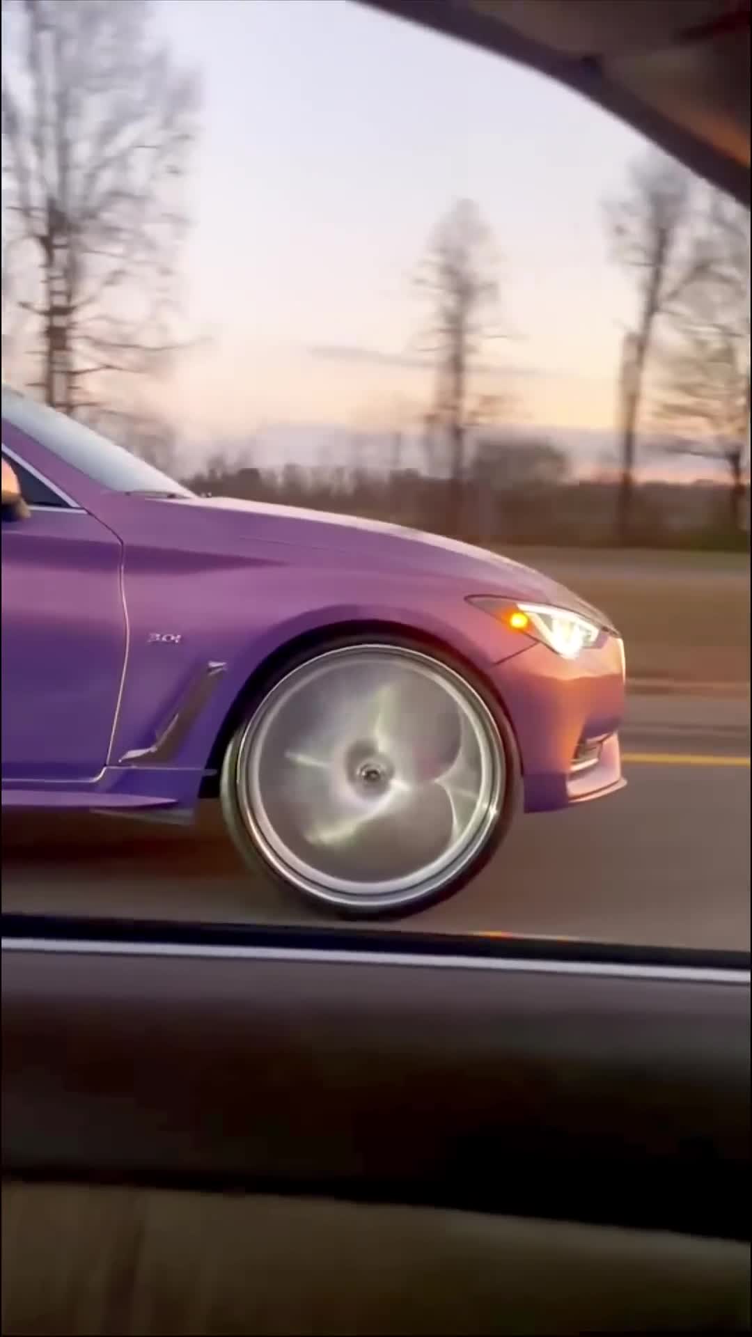 💦 Outrageous Infiniti Q60 On 26’s Riding