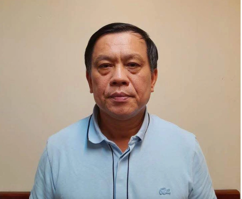 Cựu Thứ trưởng Nguyễn Bá Hoan bị cáo buộc nhận hối lộ hơn 5 tỷ đồng