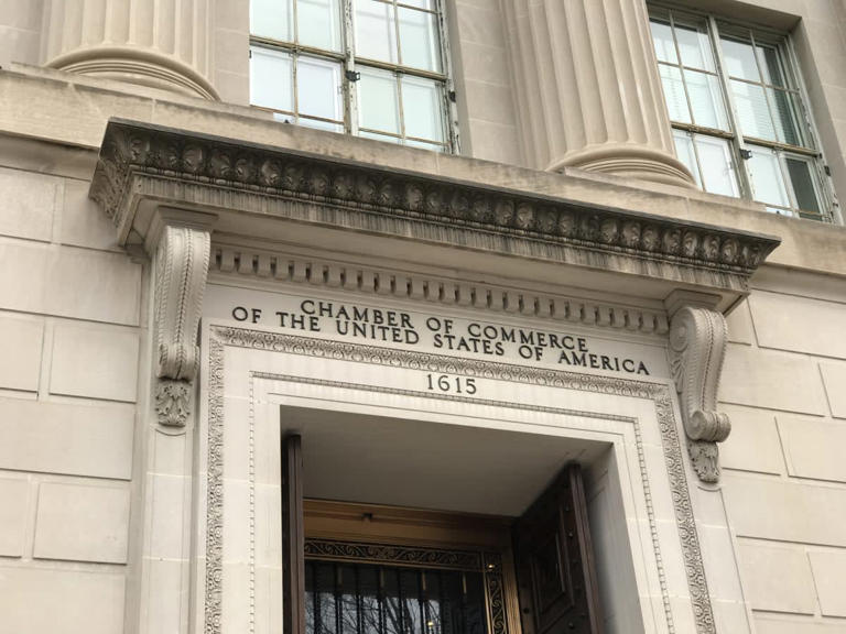 Trump admin has the right to impose $100,000 fee on H-1B visas ...