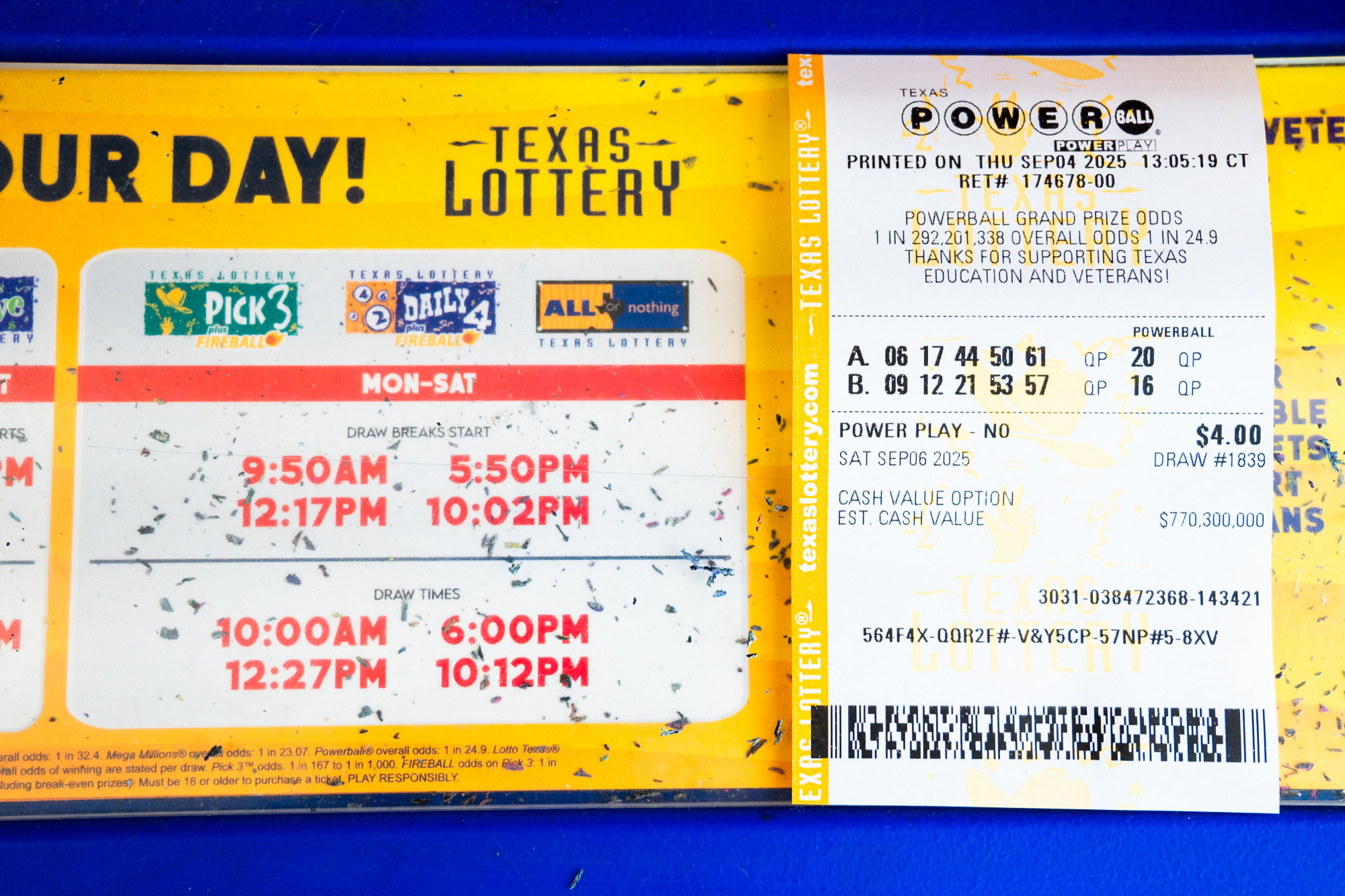 Ez ám a karácsonyi ajándék: átszámítva 600 milliárd forintot nyert a ...