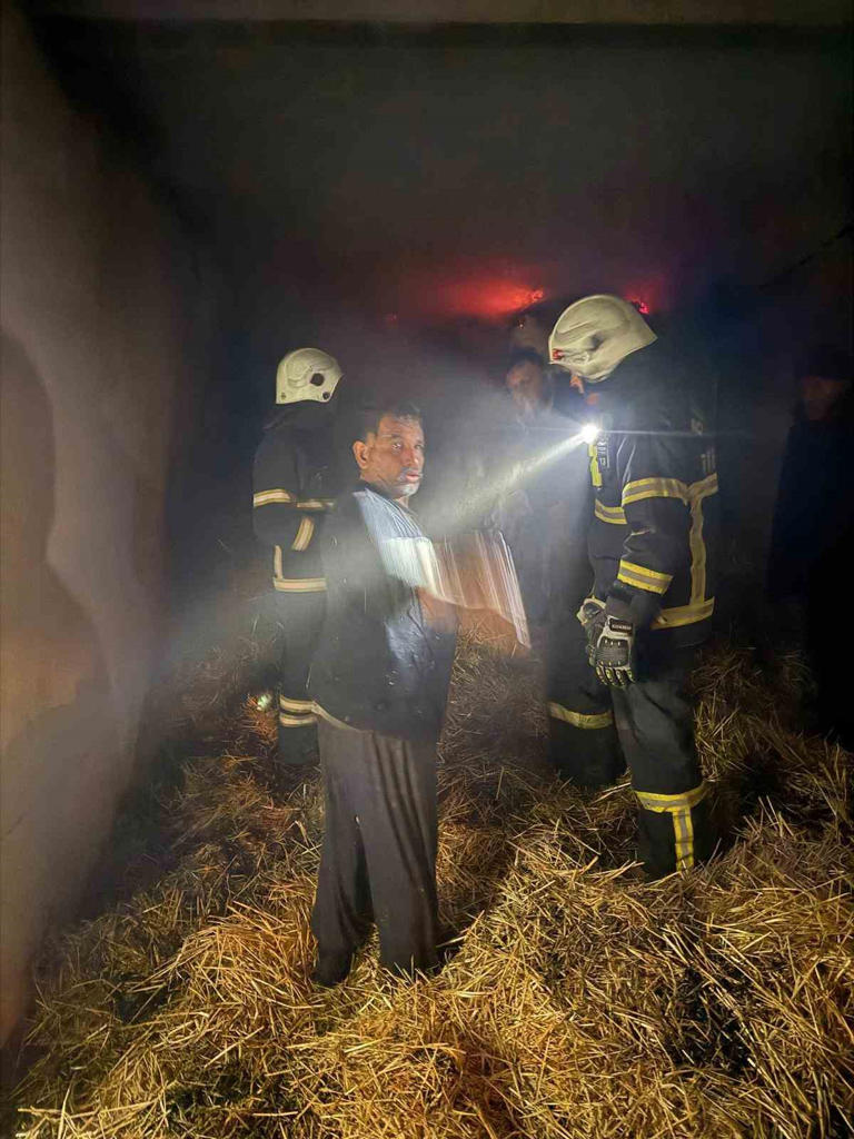 Burdur’da çıkan yangında 2 bine yakın saman balyası zarar gördü