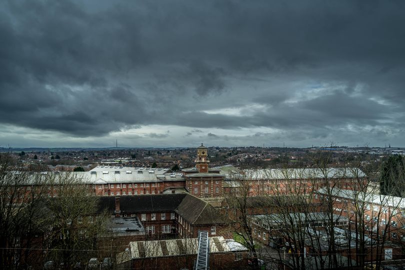 Christmas dinner menu for UK's most notorious criminals at 'Monster ...