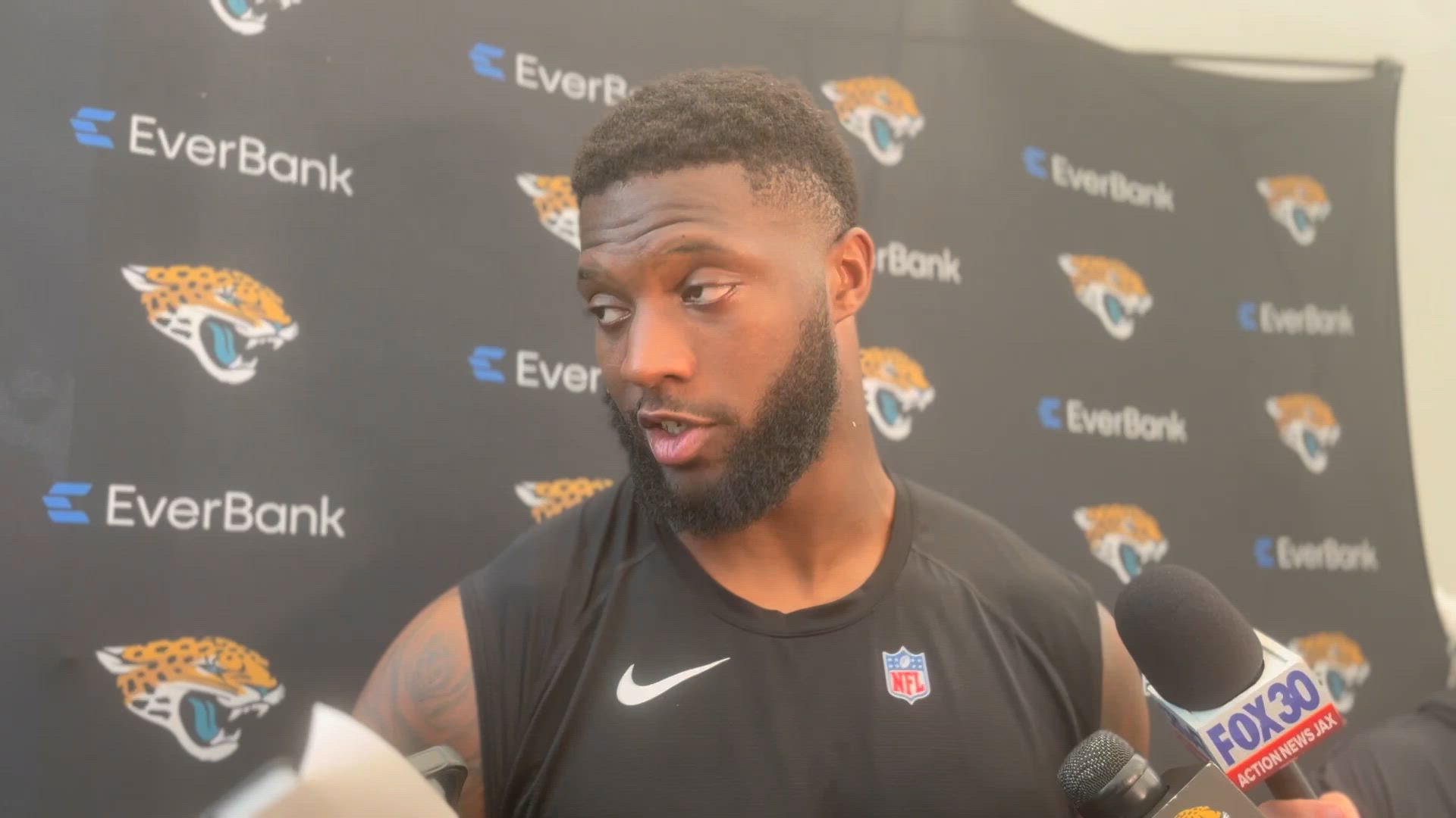 Jacksonville Jaguars DE Josh Hines-Allen on Pro Bowler Ross Matiscik ...