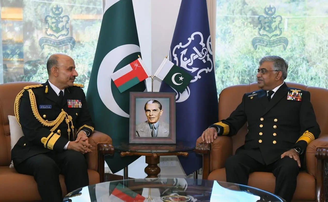 Pakistan, Oman navies strengthen maritime cooperation