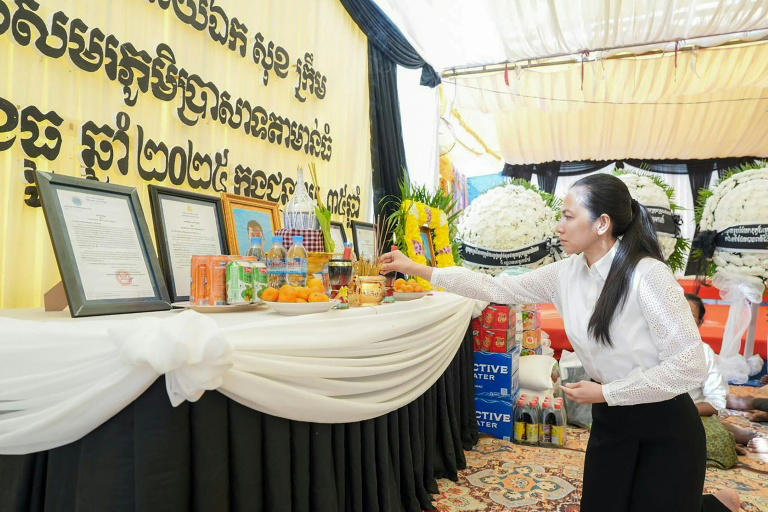 Cambodian PM's wife attends funerals of soldiers killed in Thai border ...