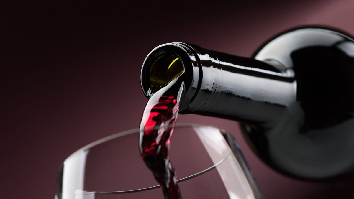 Why many of the world’s longest living people drink wine with one key rule