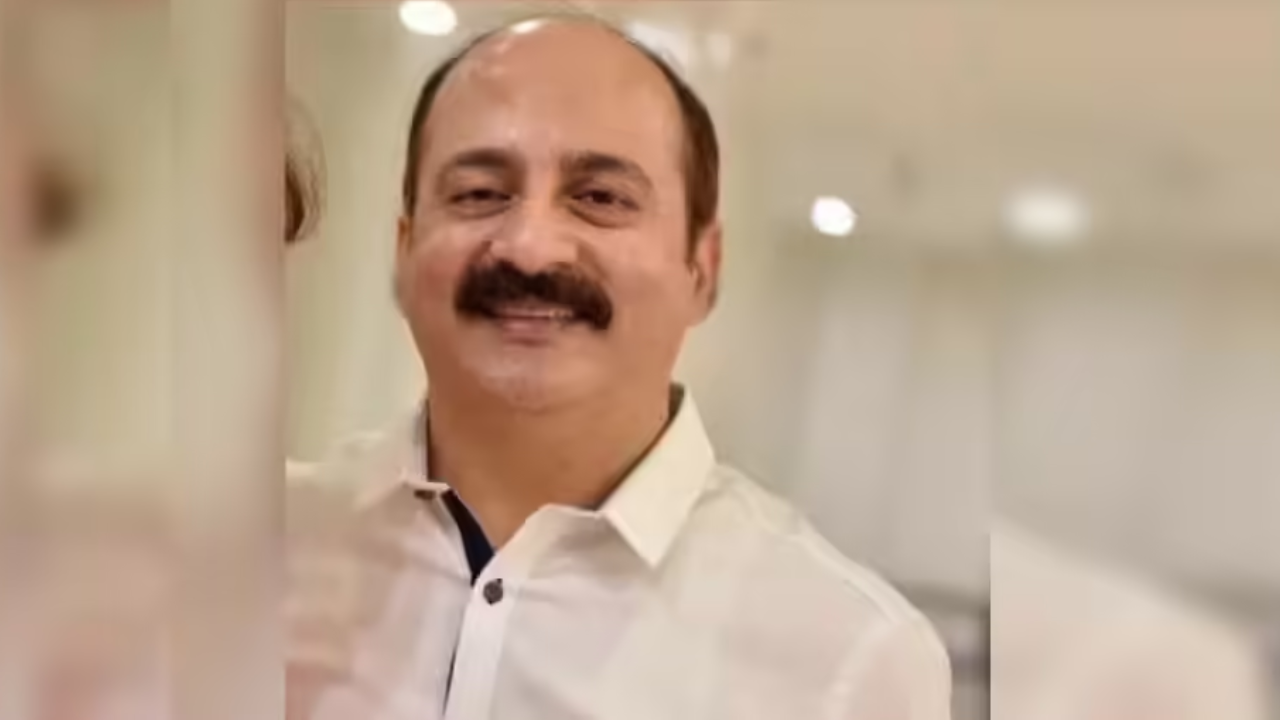 India’s restraint to Bangla turmoil is right approach