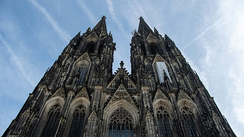 Allemagne : la messe de Noël perturbée à Cologne