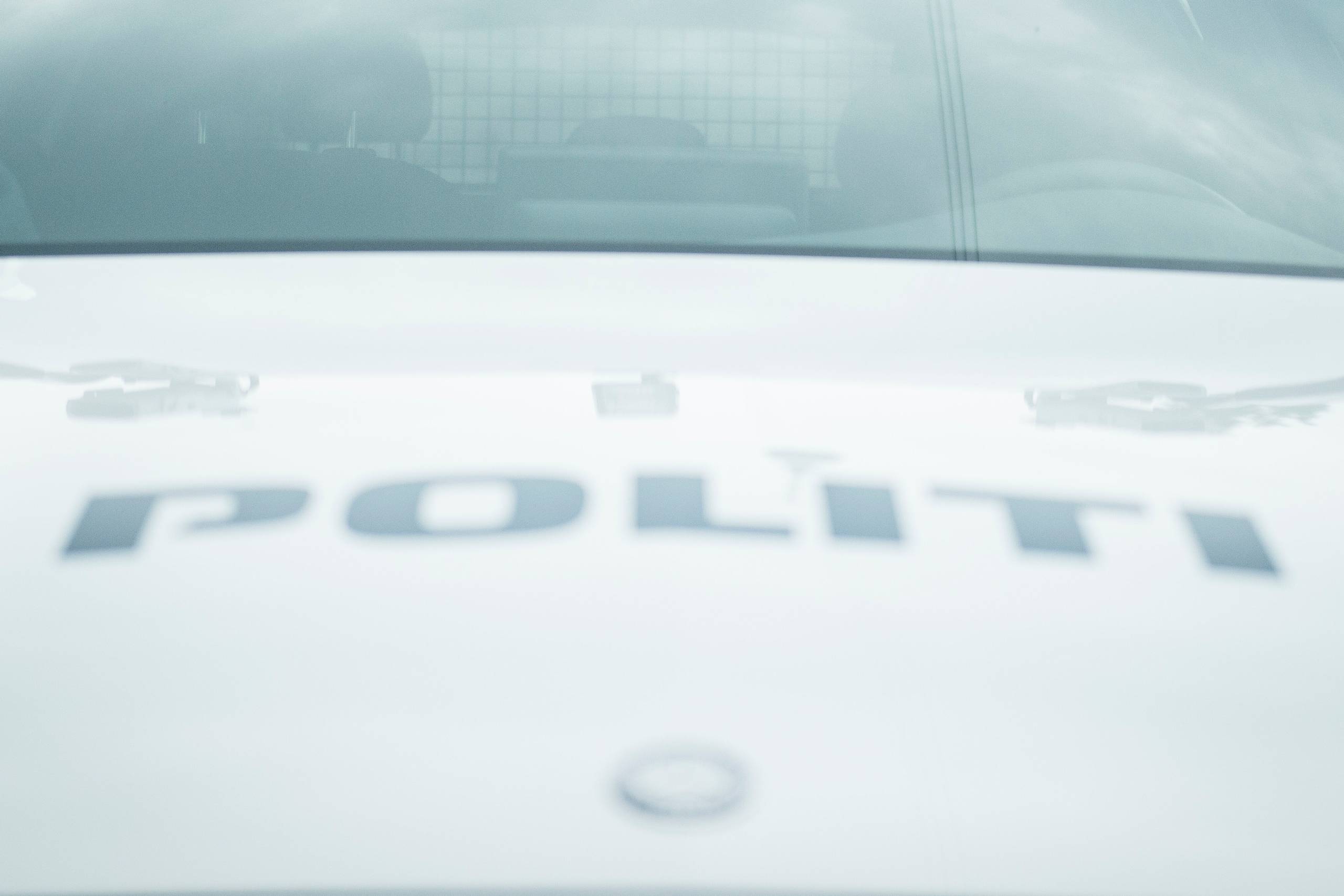 Politiet ville standse bil og en anden fulgte efter. Så blev den også ...