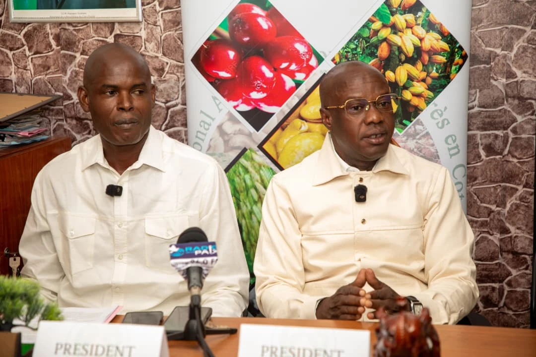 Gestion de la filière café-cacao : Le SYNAPC et l'ANAPROCI exigent la ...