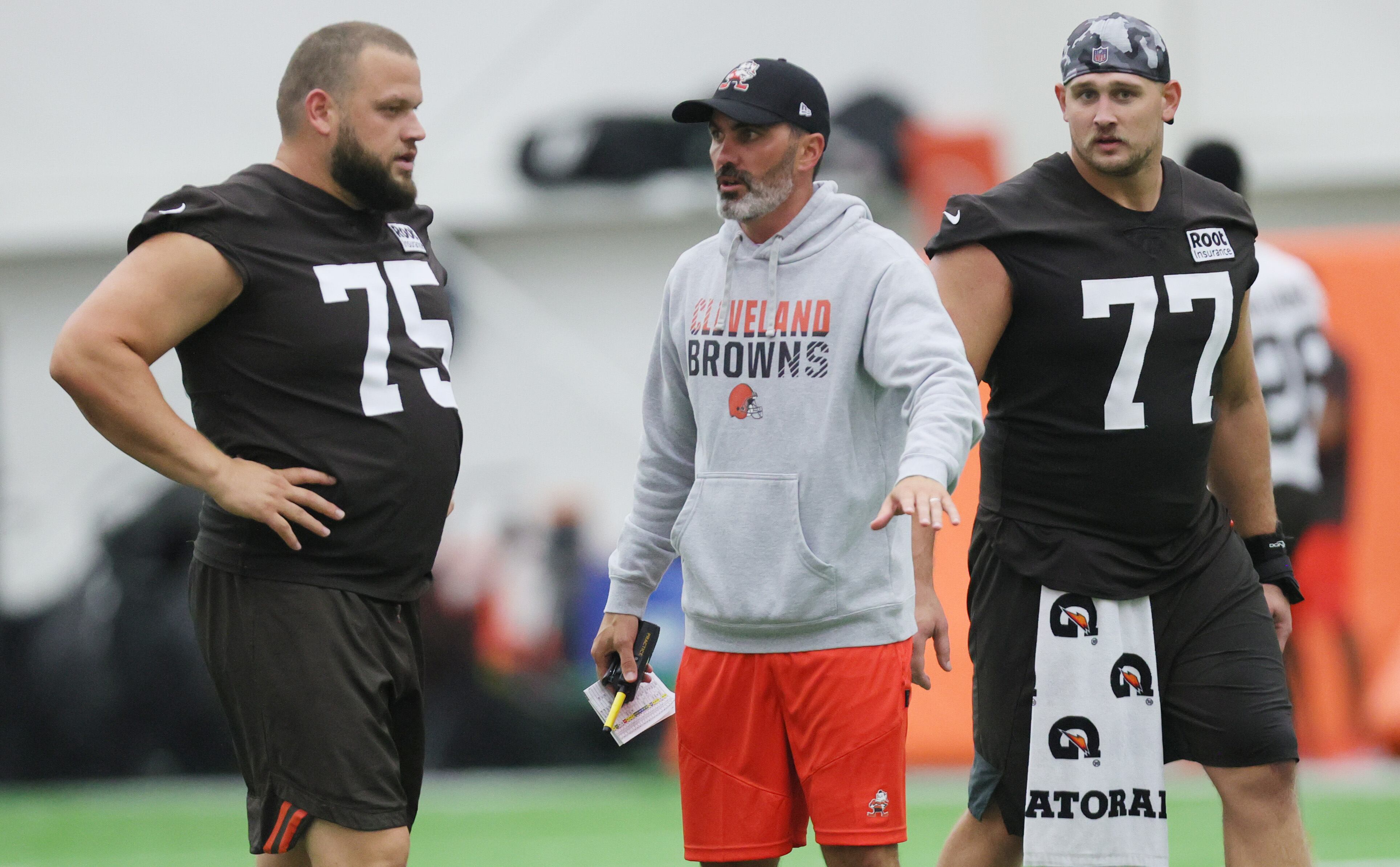 Joel Bitonio backs Kevin Stefanski amid Browns uncertainty: 'That's a ...