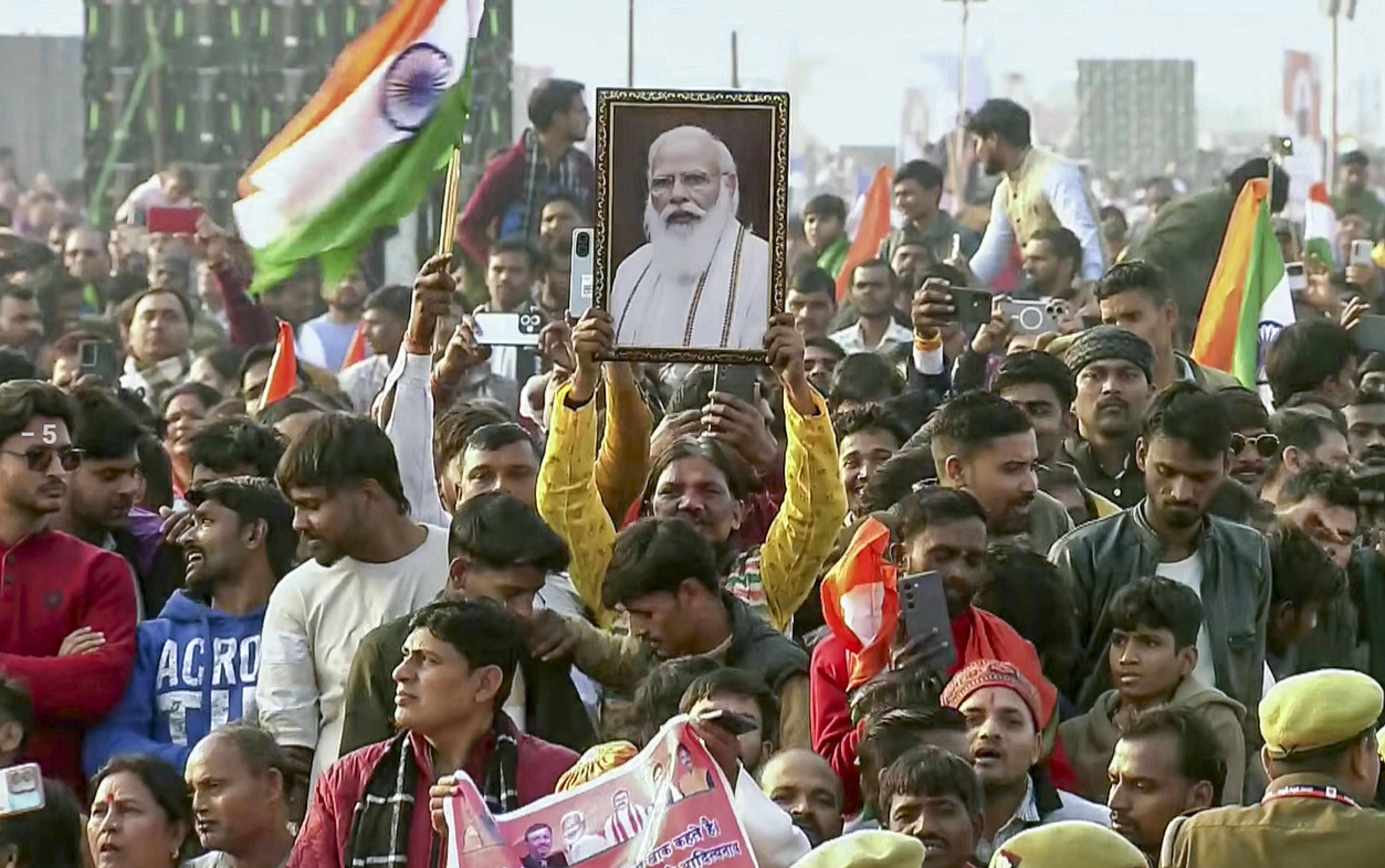 BJP proud our govt had opportunity to tear down wall of Art 370: PM ...