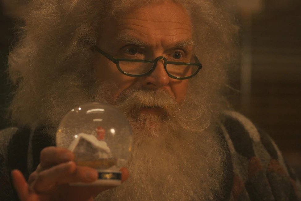 Finding Father Christmas hailed as festive TV triumph