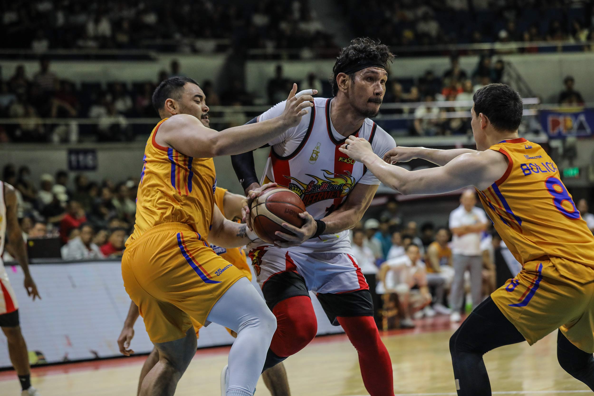 June Mar Fajardo big as PBA PH Cup stage gets bigger