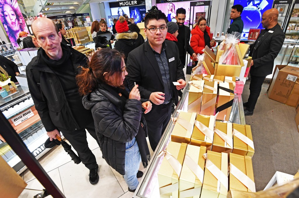 Returning a holiday gift? Big retail stores will now charge you for ...