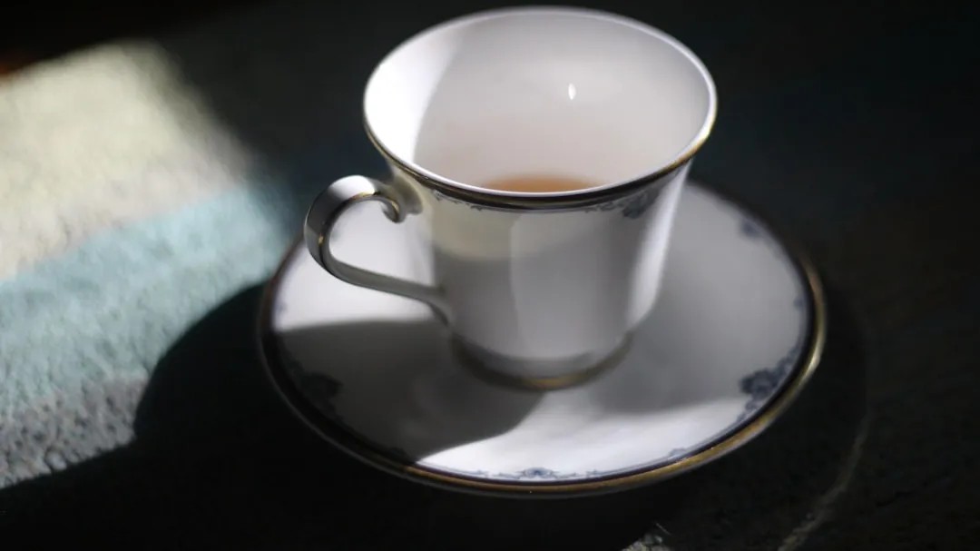 3 Vintage China Sets Worth Thousands, From Royal Doulton to Spode ...