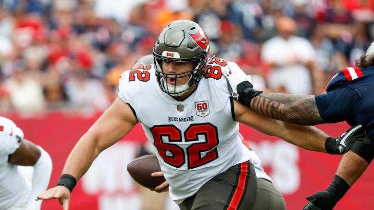 Graham Barton's flexibility has helped the Bucs hold the line