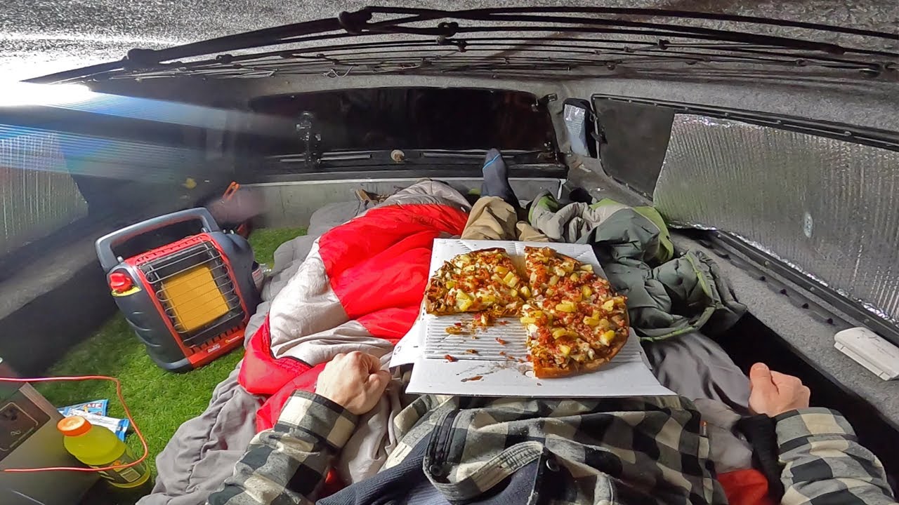 Winter truck camping - A day in the life
