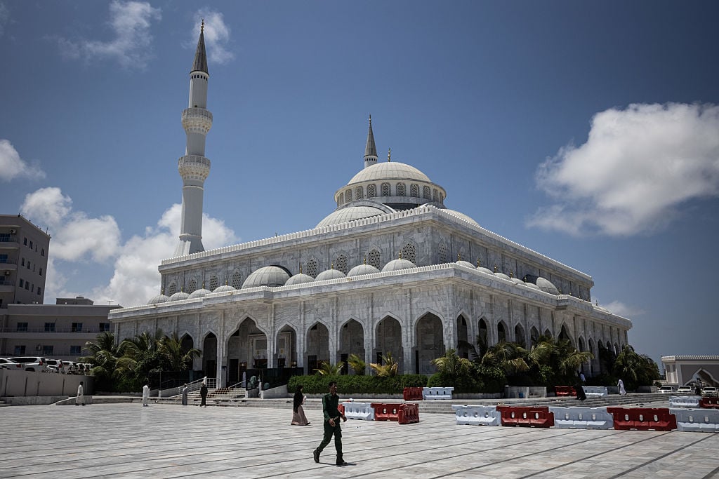 Somalis vote in the first one-person, one-vote local election in decades
