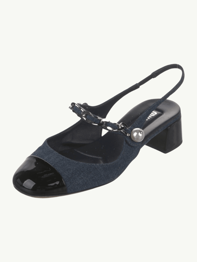 10 shoe trends to step up your style in 2026: wedge sneakers, flip ...