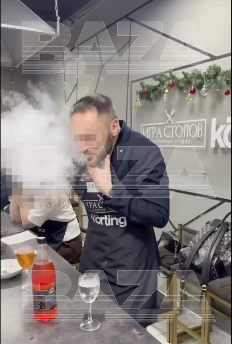 Man's stomach ruptures after liquid nitrogen cocktail